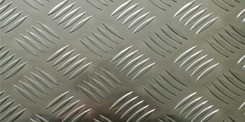 Durable Aluminum Tread Plates for Versatile Applications